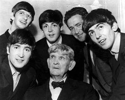 Beatles.ru / Изображение из темы "Фото Антология Битлз 1963 – октябрь"