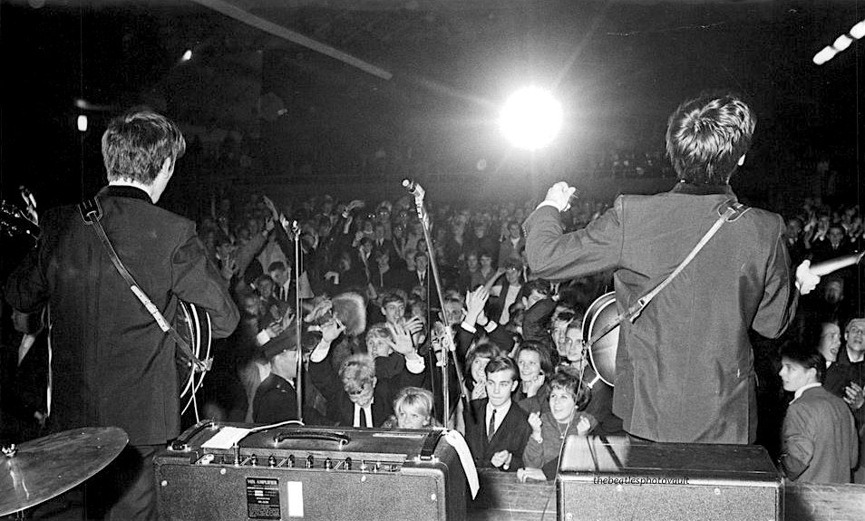 Beatles.ru / Изображение из темы "Фото Антология Битлз 1963 – октябрь"