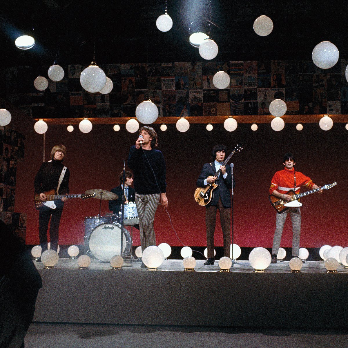 Beatles.ru / Изображение из темы "The Rolling Stones Family: Brian Jones' Lonely Hearts Club"